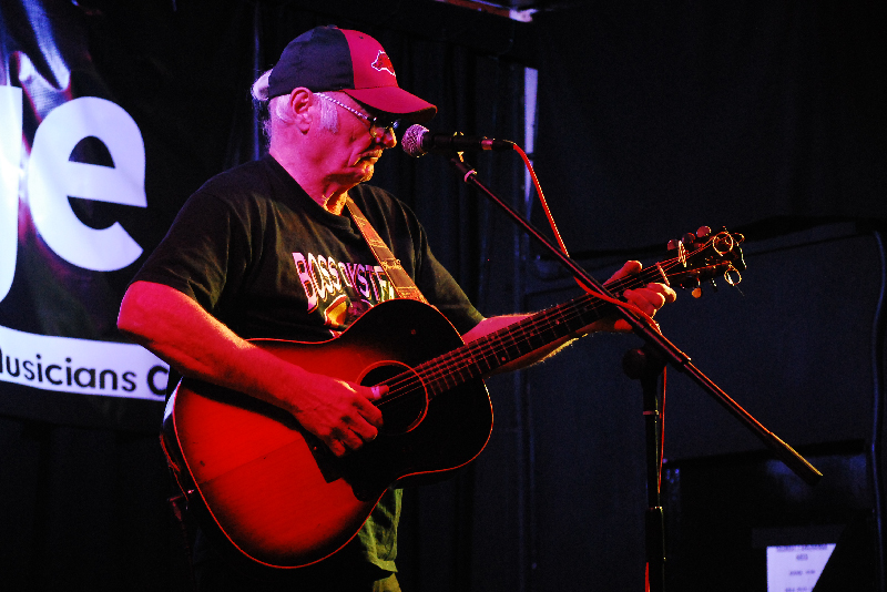 Michael Chapman shares memories from the road and discusses his new LP ...