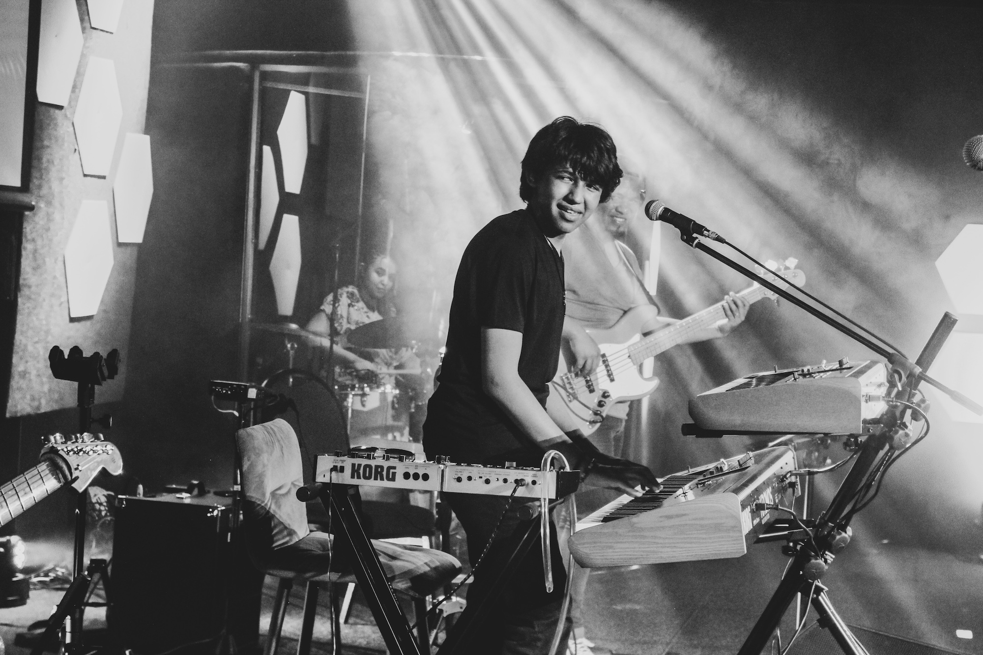 Musical Prodigy Justin-Lee Schultz performs live in Manchester & London ...