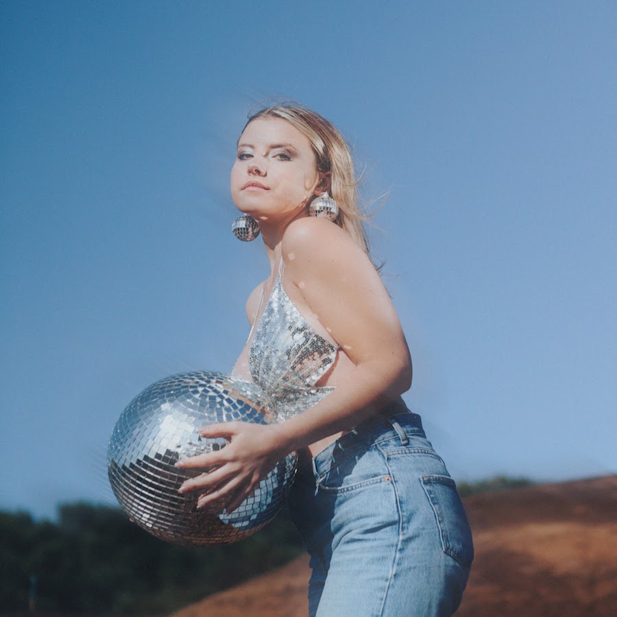 Elephunk in the Room: Maya Blandy, At Home With Lilac, Pussy Stamina ...