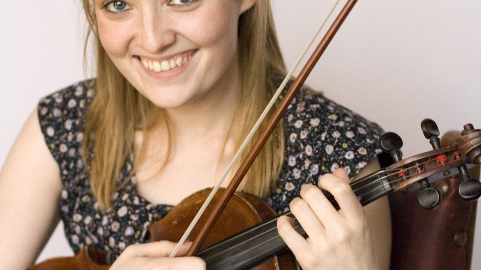 Folk Fiddle Autumn 2014 - Band on the Wall