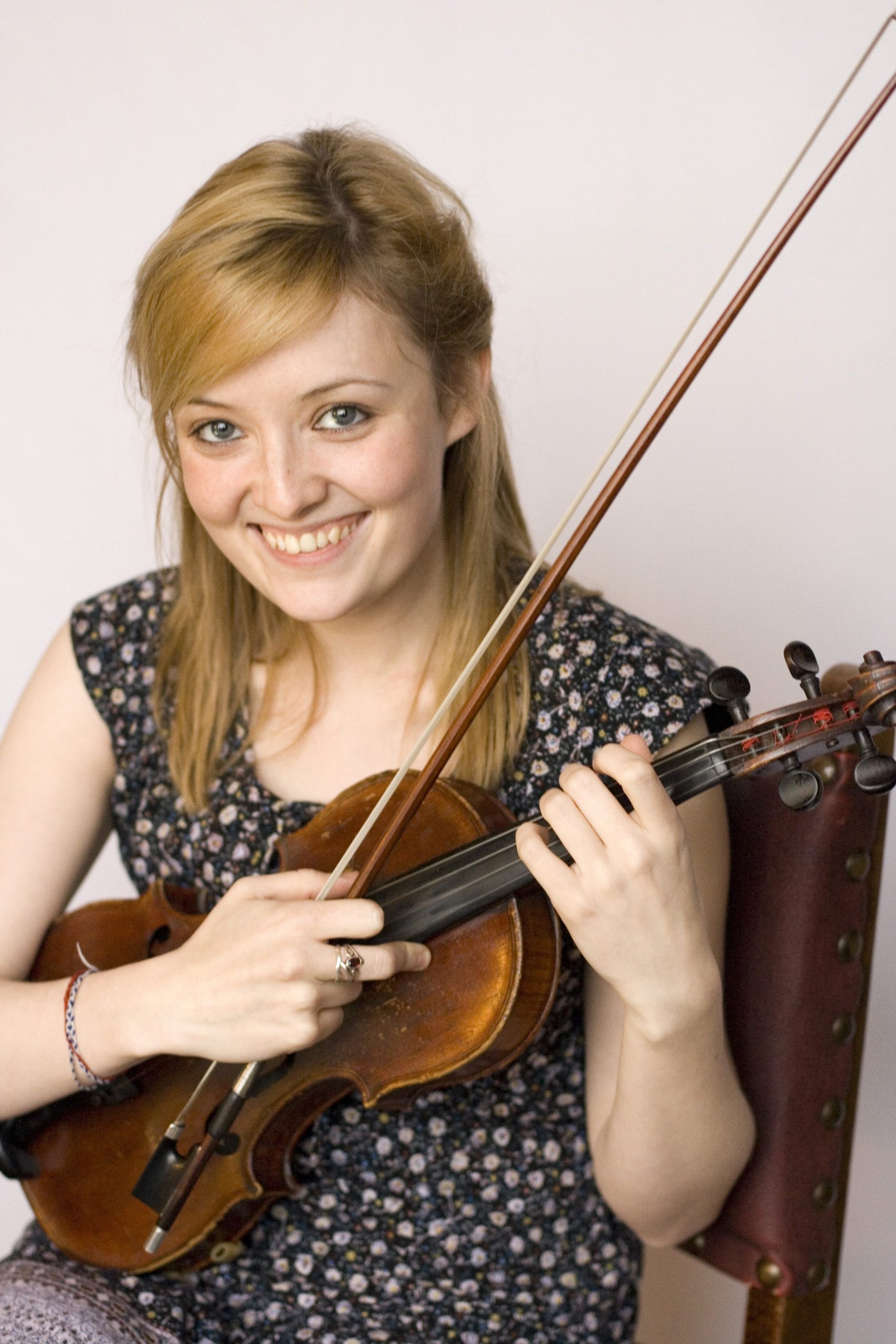 Folk Fiddle Autumn 2014 - Band on the Wall