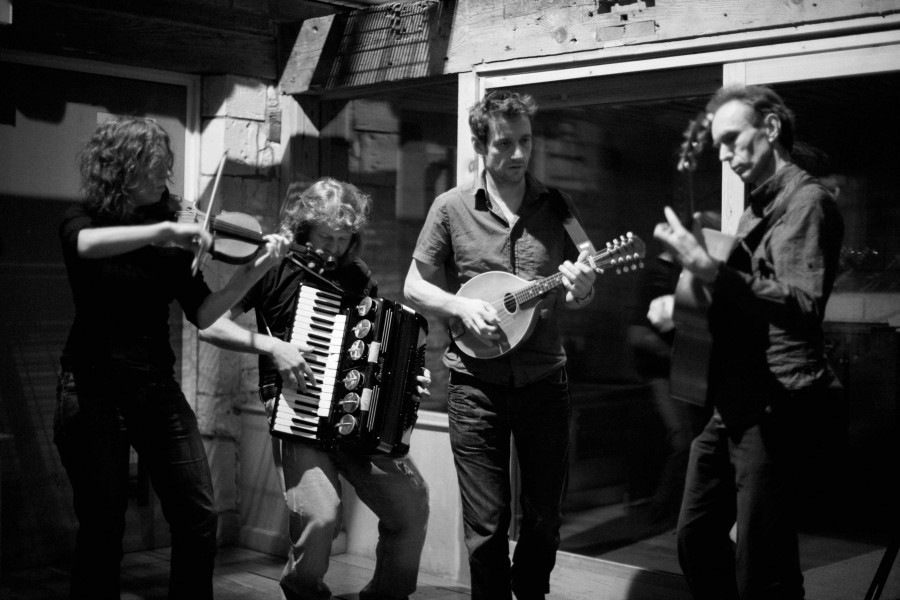 Spiro - Band on the Wall